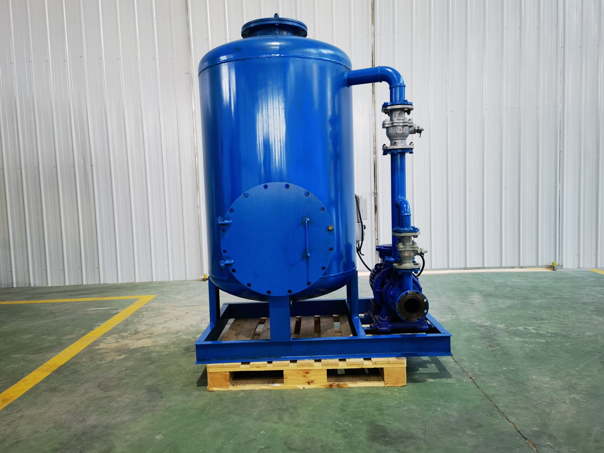 2 sets of filter tanks ready send to our customer for diesel oil color ...